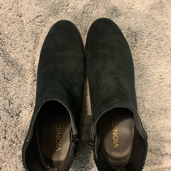 Vionic | Shoes | Vionic Black Suede Bootie | Poshmark